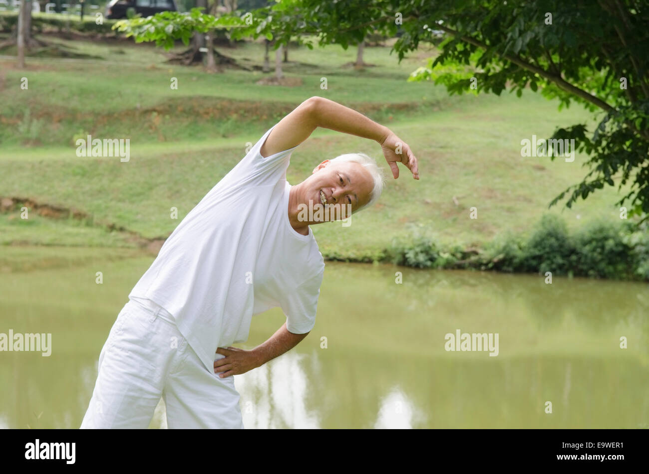 Asian senior retired man hi-res stock photography and images - Alamy