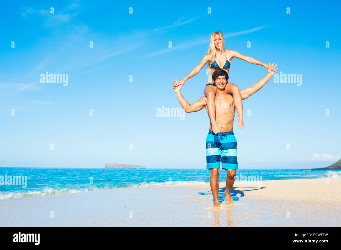 Hawaii beach vacation woman running hi-res stock photography and images ...