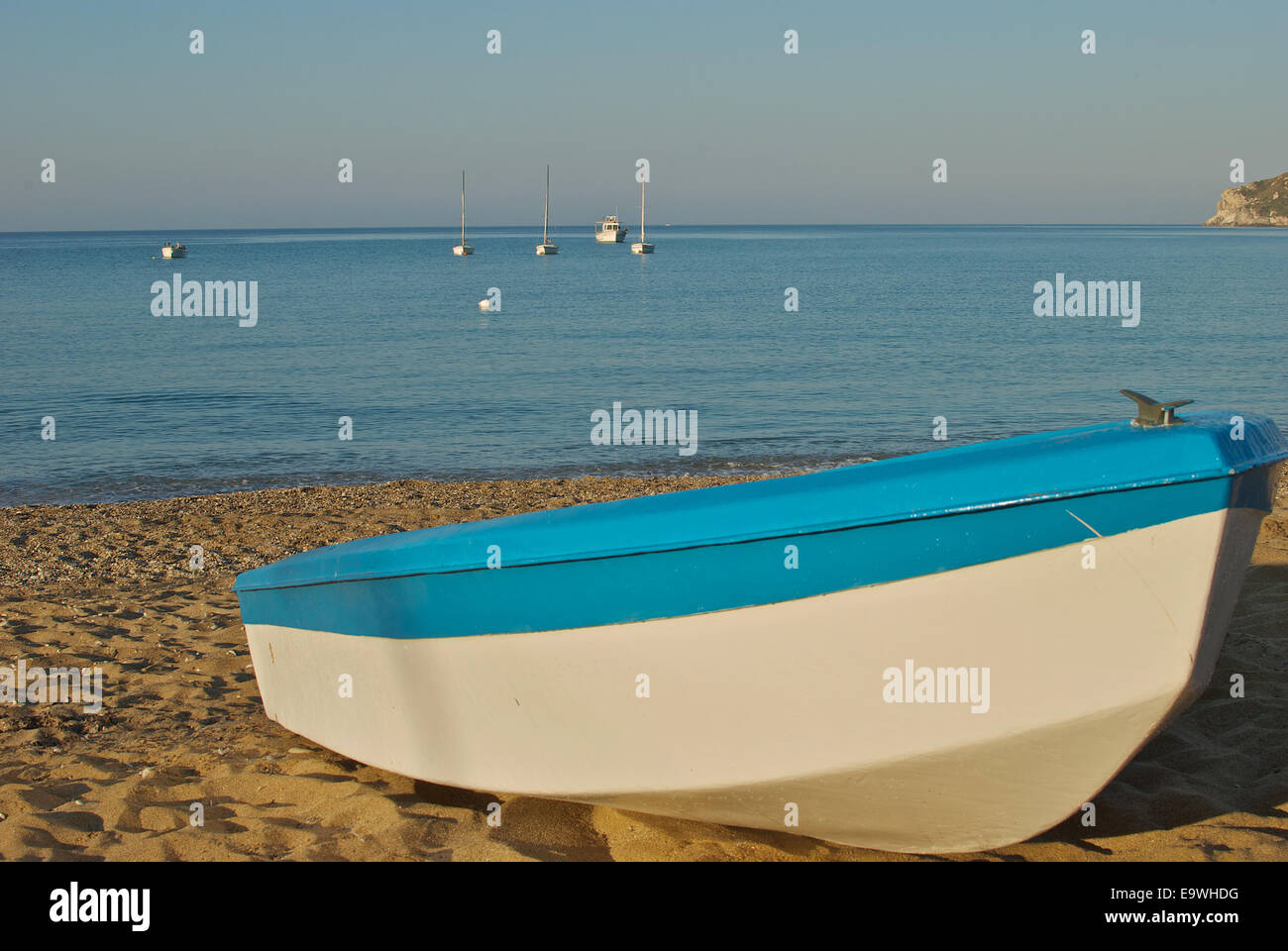 rowing boat at the beach Stock Photo - Alamy