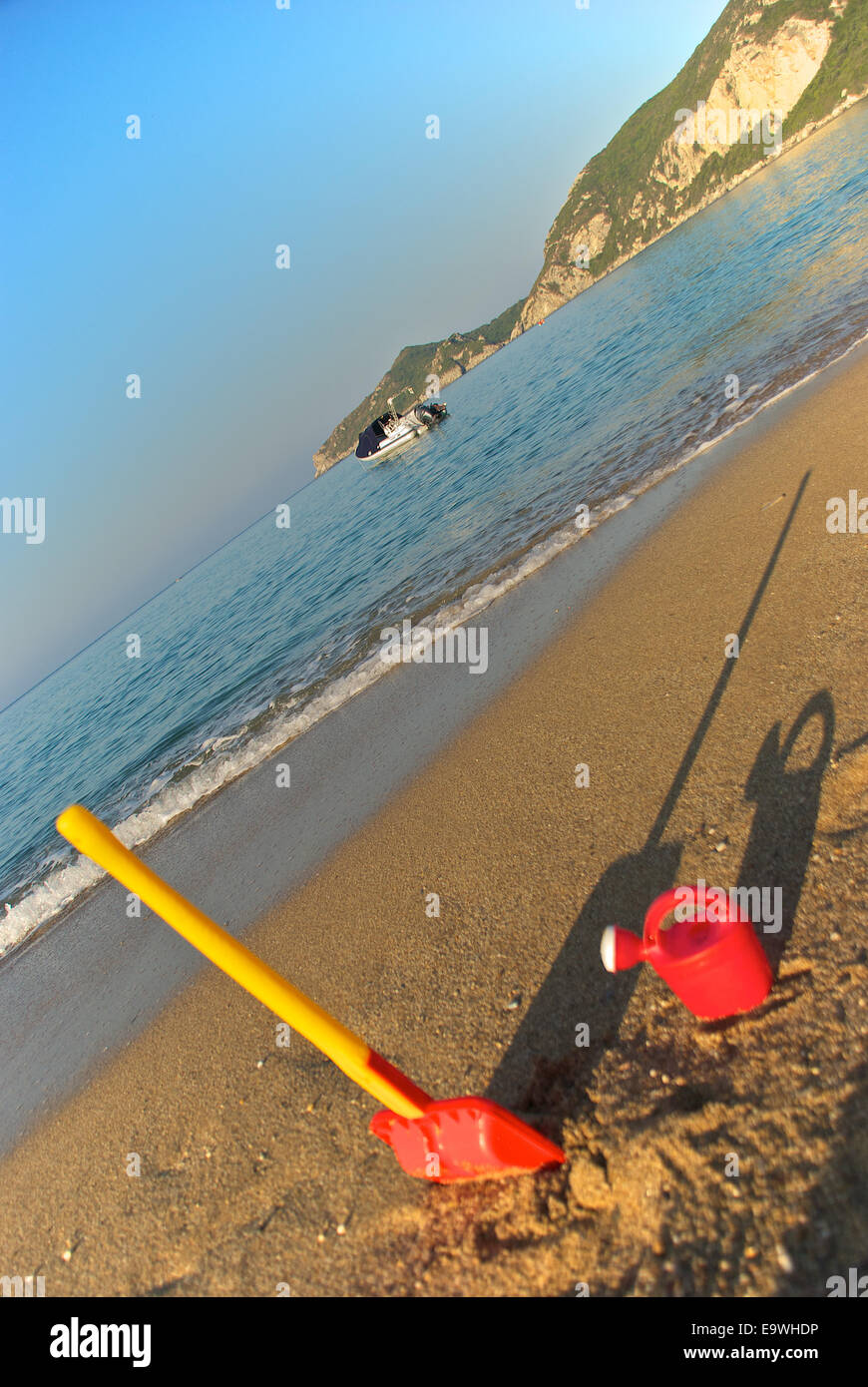 Beach beaches toys hi-res stock photography and images - Alamy