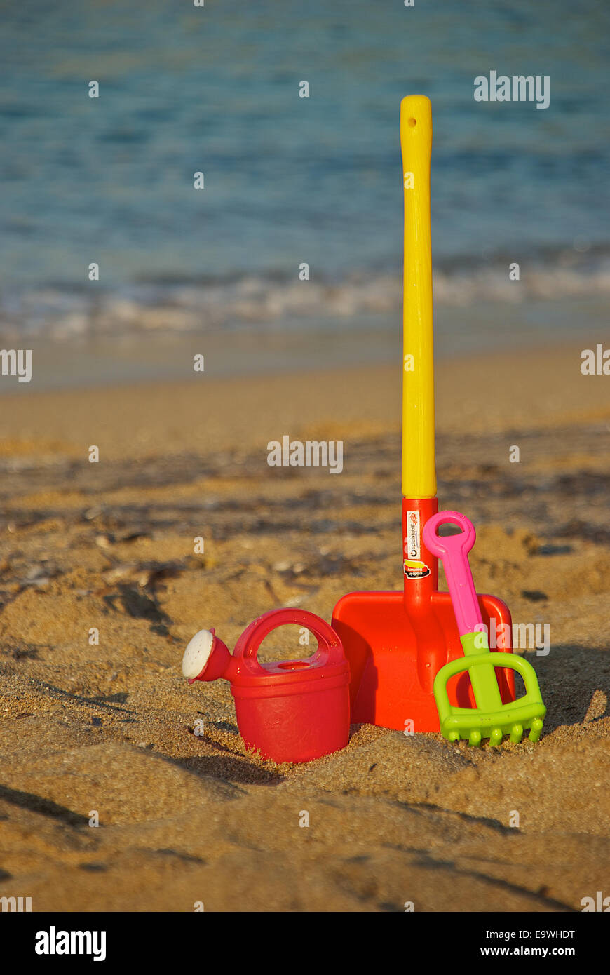 Beach beaches toys hi-res stock photography and images - Alamy