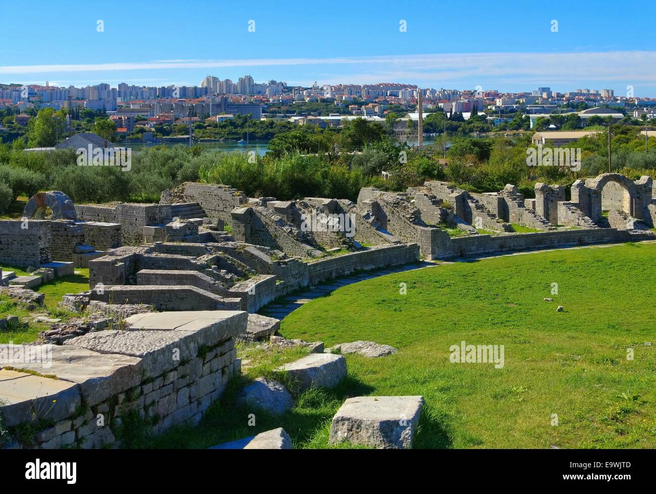 Ruins ancient amphitheater salona hi-res stock photography and images ...
