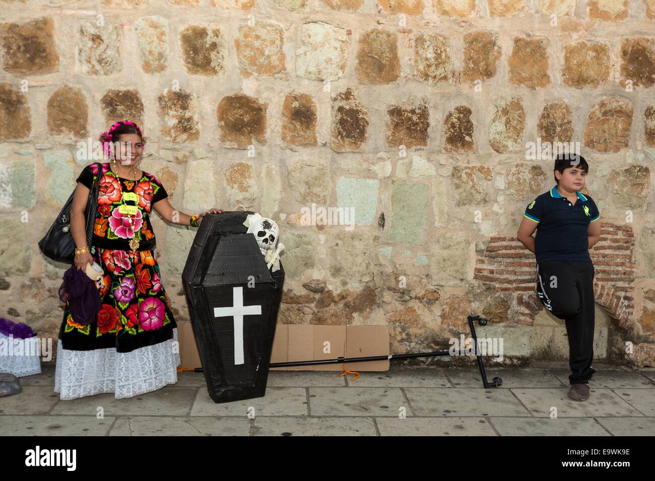 Catrina Oaxaca Stock Photos & Catrina Oaxaca Stock Images - Alamy
