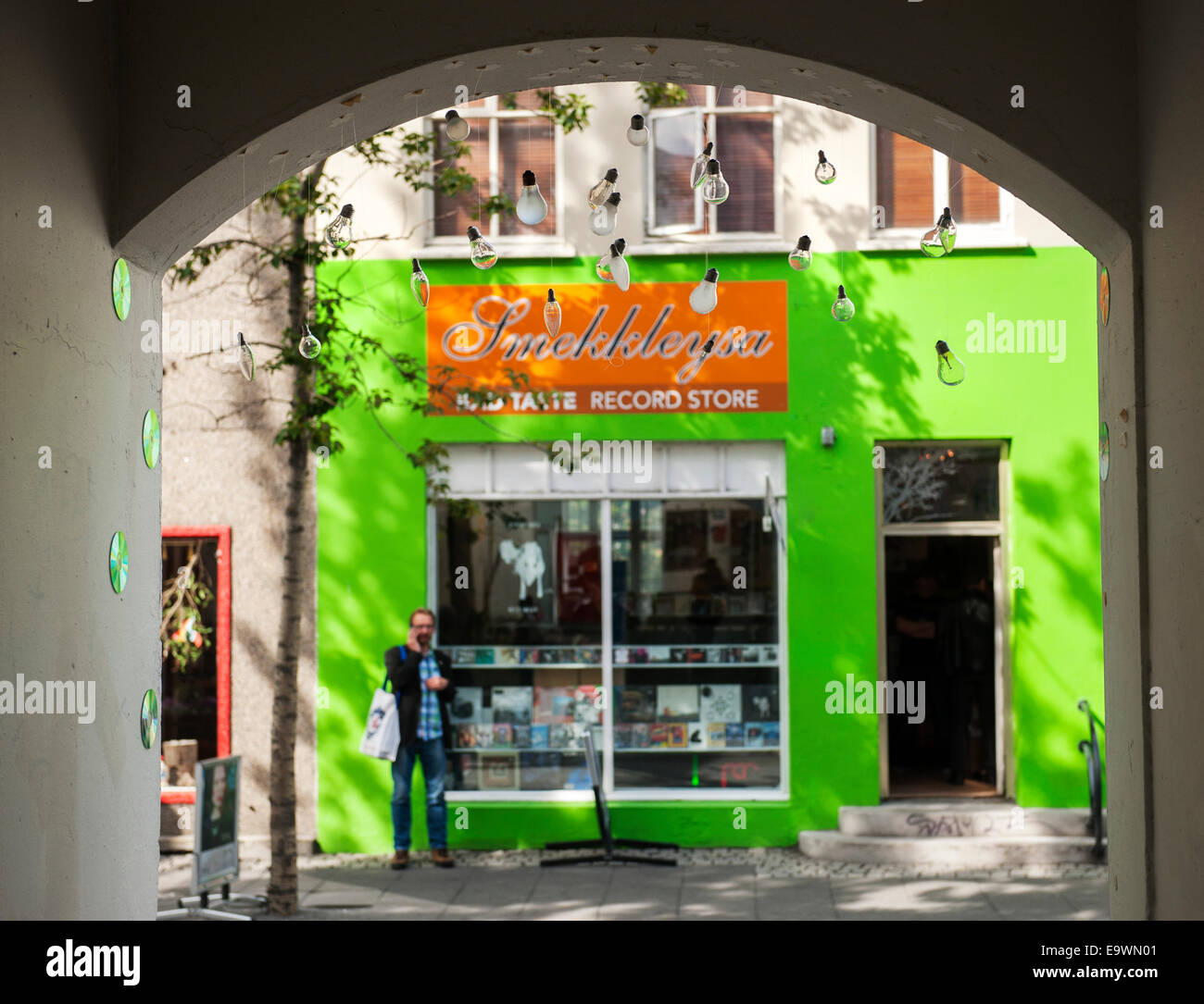 Bad taste hi-res stock photography and images - Alamy