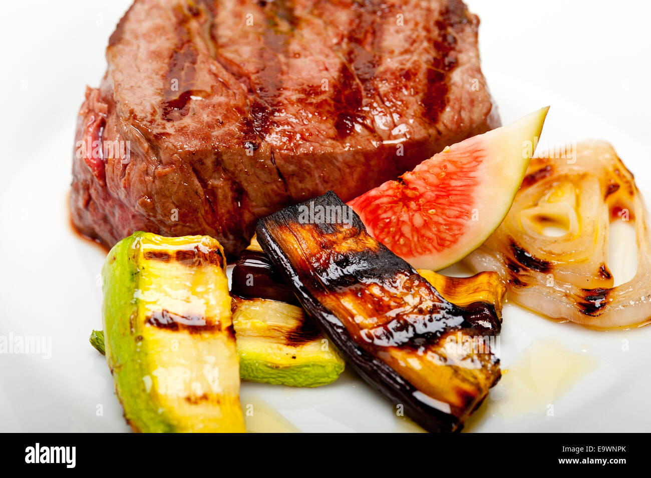 grilled fresh beef filet mignon and vegetables Stock Photo - Alamy