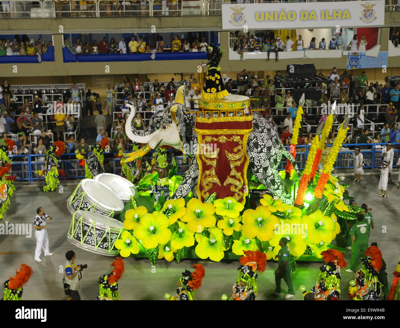 Worlds most famous carnival in Sambodromo Rio, Rio Sambadrom, Rio de ...