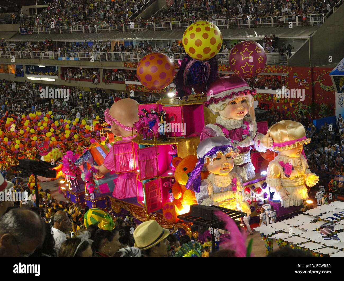 Worlds most famous carnival in Sambodromo Rio, Rio Sambadrom, Rio de ...
