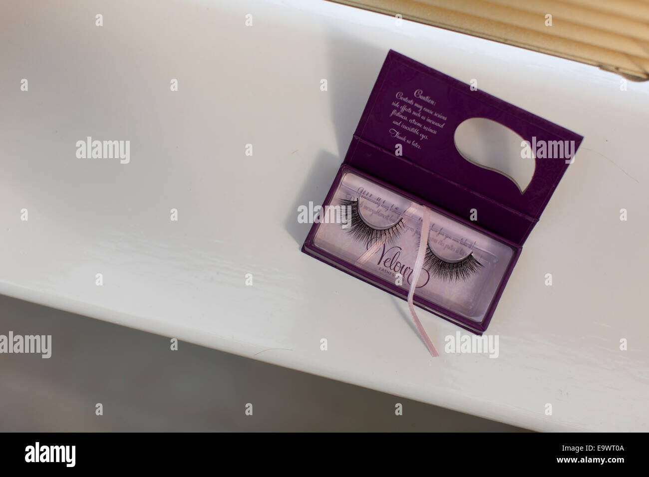 Fake eyelashes in a box Stock Photo - Alamy