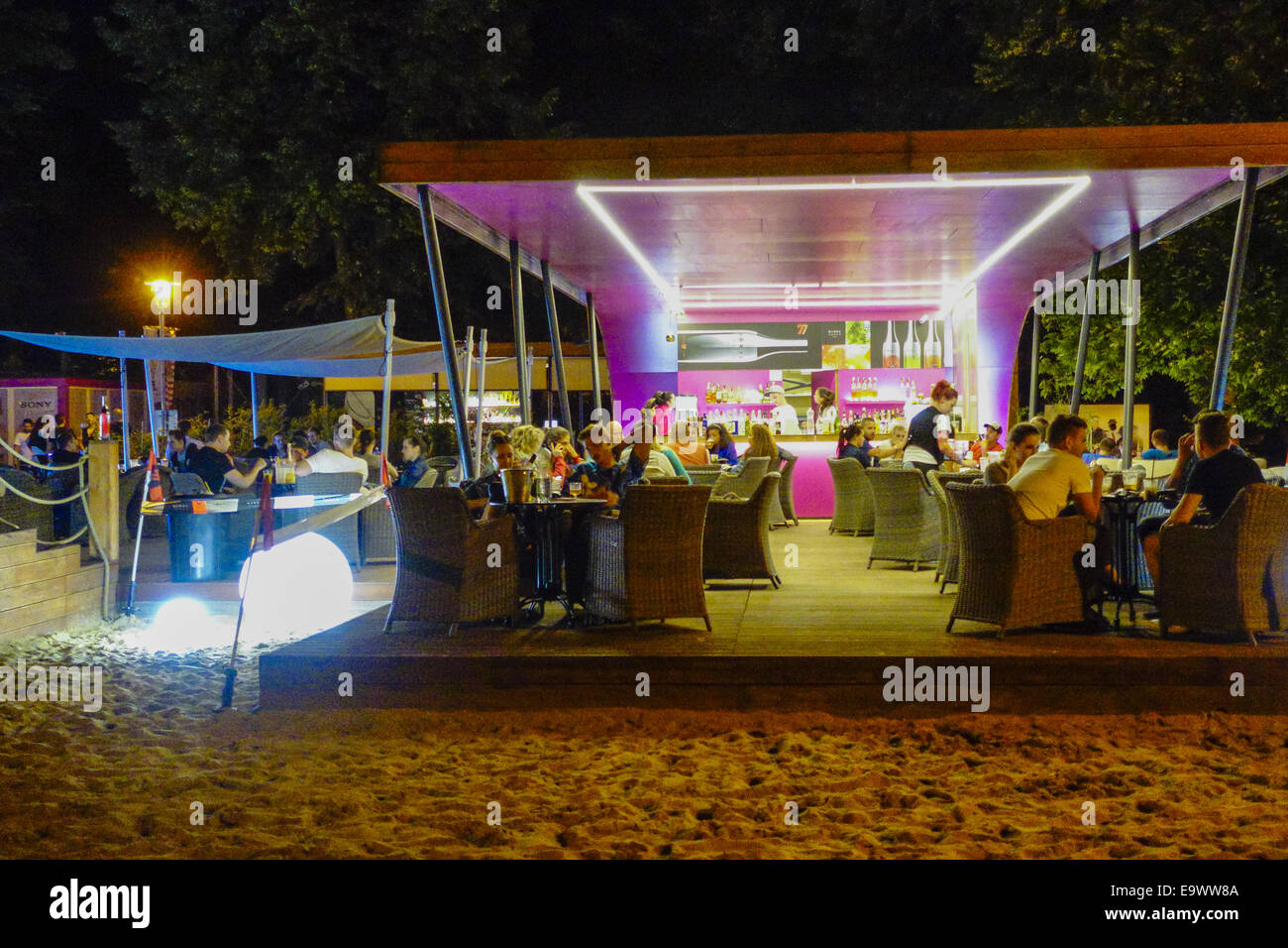 Slovakia, Bratislava, Pressburg, capital city, beach club Magio Stock ...