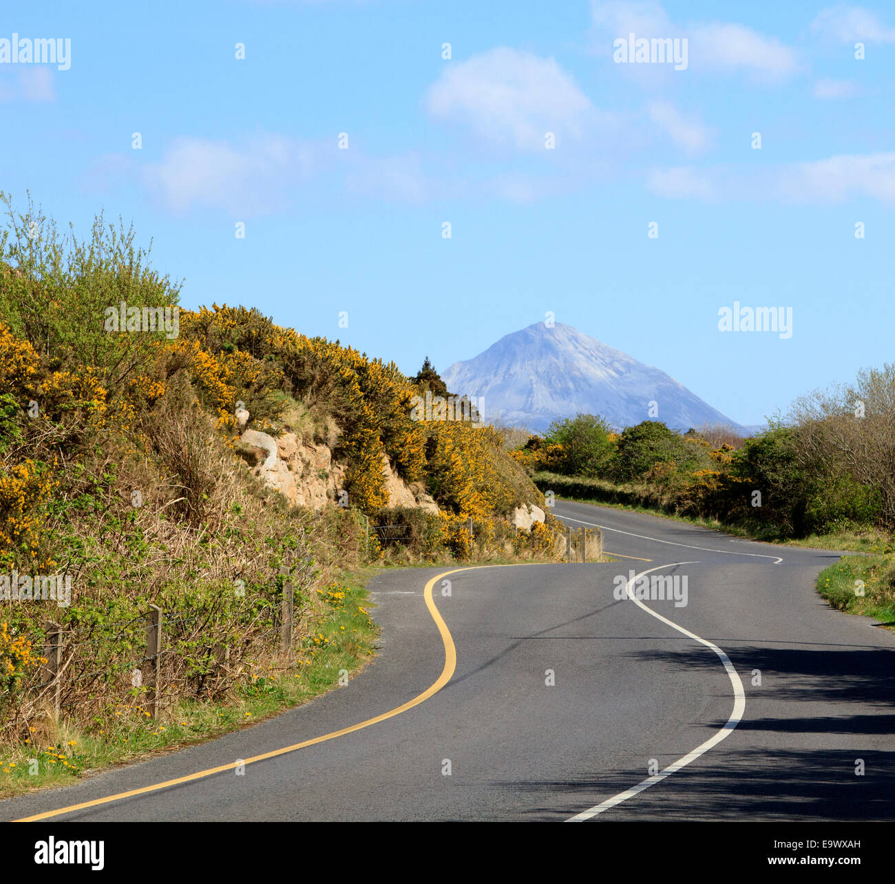 Donegal Road High Resolution Stock Photography and Images - Alamy