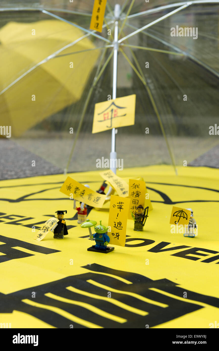 Revolution Characters High Resolution Stock Photography and Images - Alamy