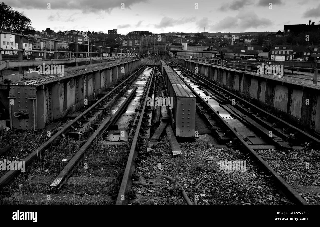 Disused railway station hi-res stock photography and images - Alamy