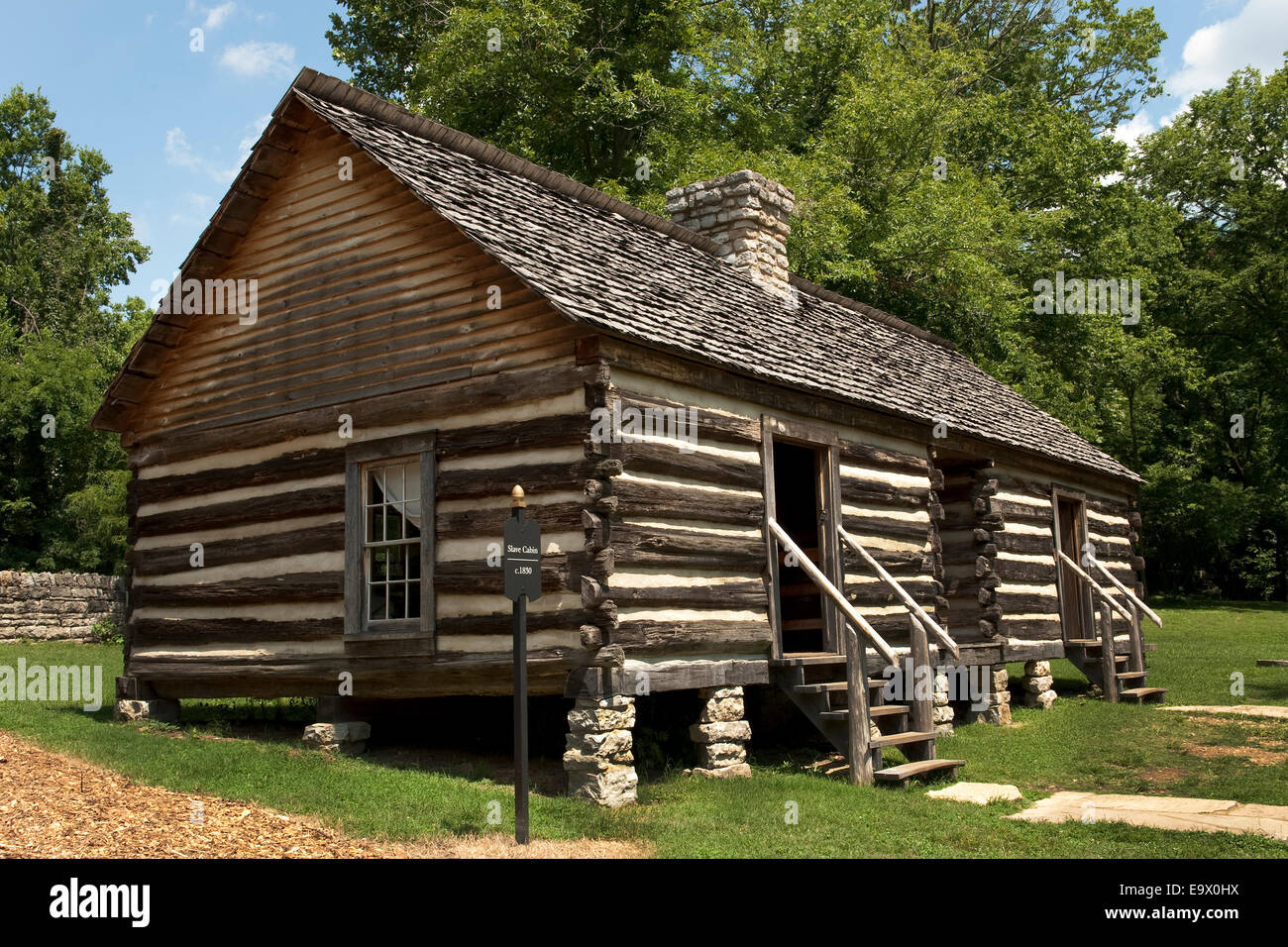 Slave cabin Belle Meade Mansion Nashville Tennesse Stock Photo - Alamy