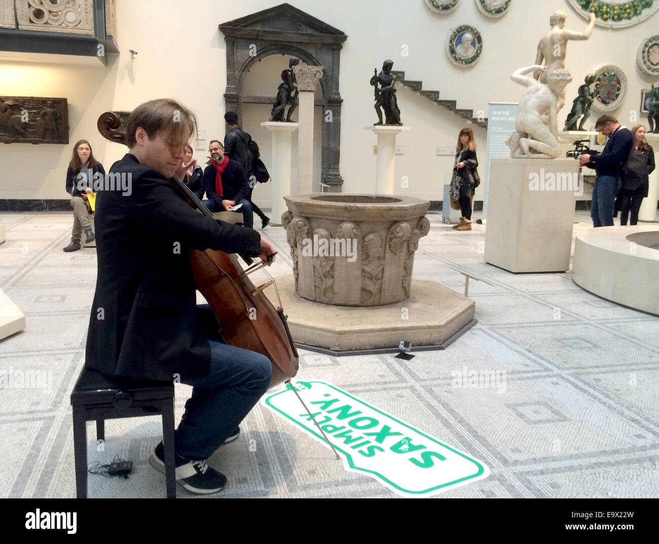 The cellist Jan Vogler plays in the Victoria & Albert Musuem in London ...