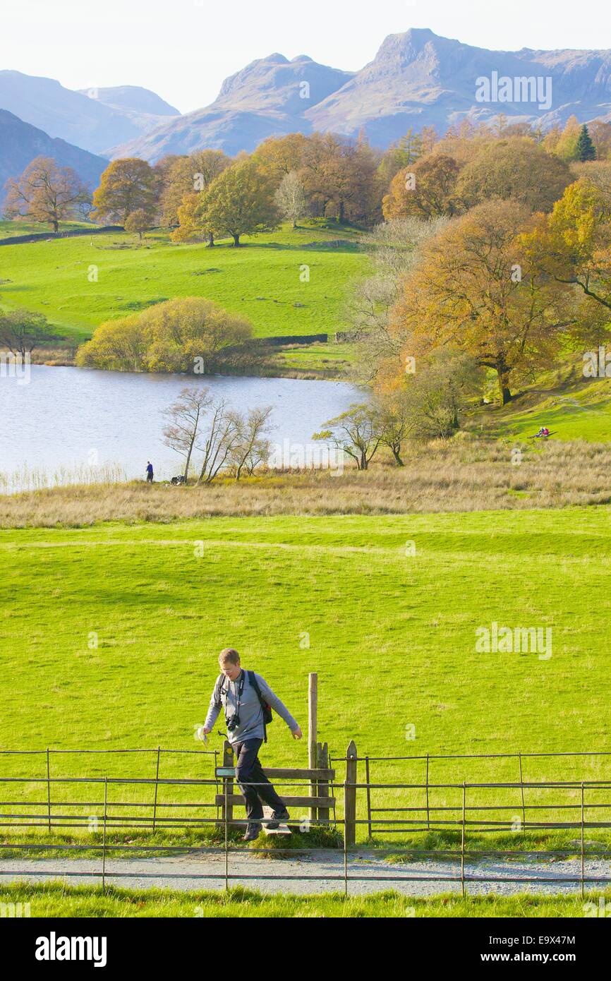 Man stepping off hi-res stock photography and images - Alamy