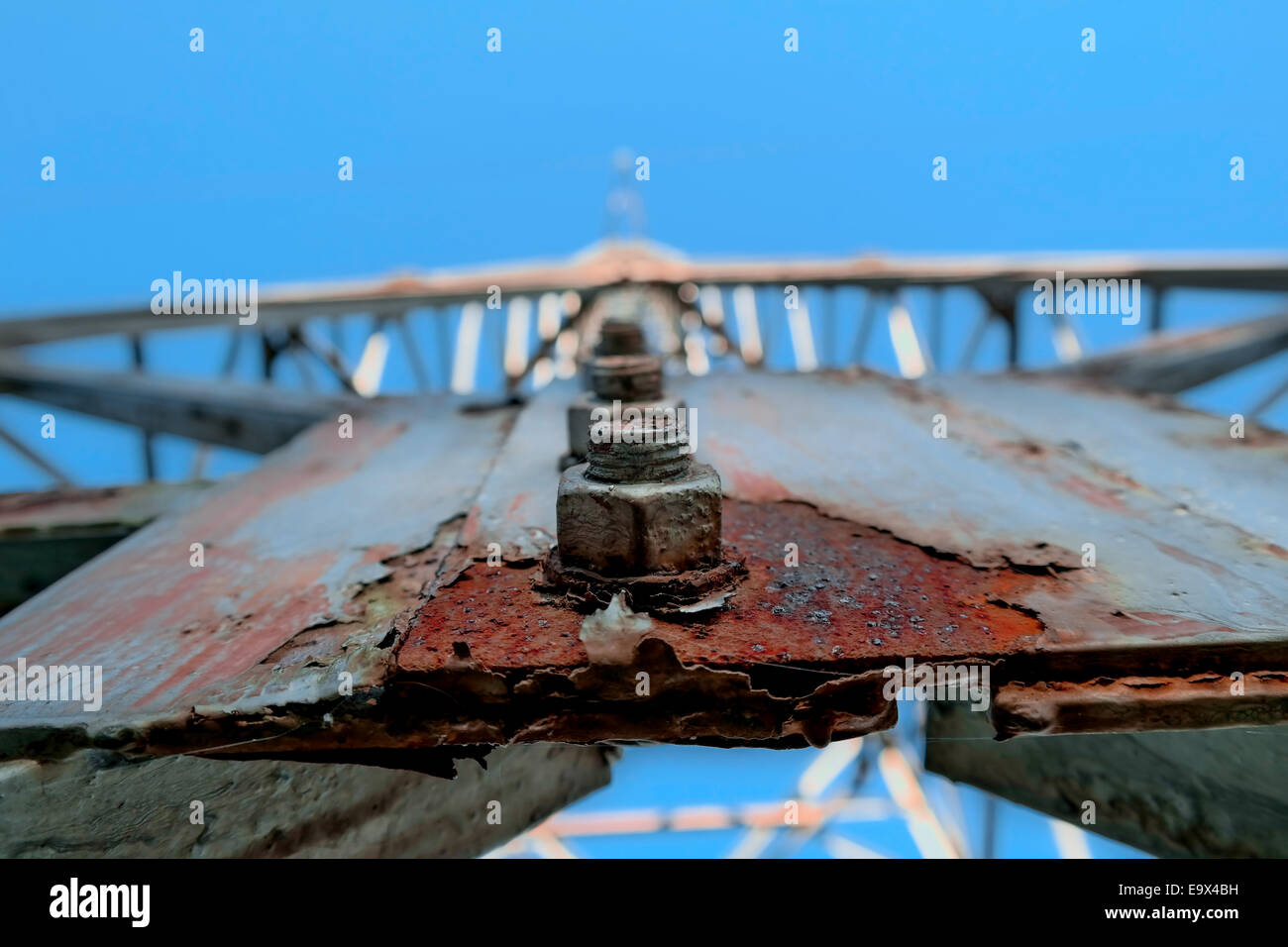 Bolt of electricity hi-res stock photography and images - Alamy