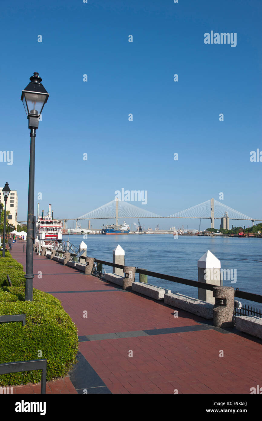 RIVERWALK TALMADGE SUSPENSION BRIDGE SAVANNAH RIVER SAVANNAH GEORGIA ...