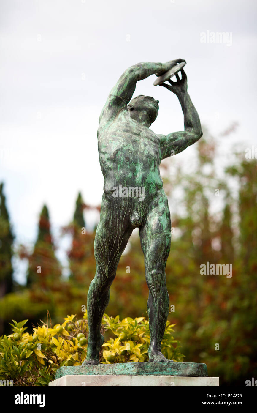 Statue of Olympian discus thrower outside the Panathenaic stadium Stock ...