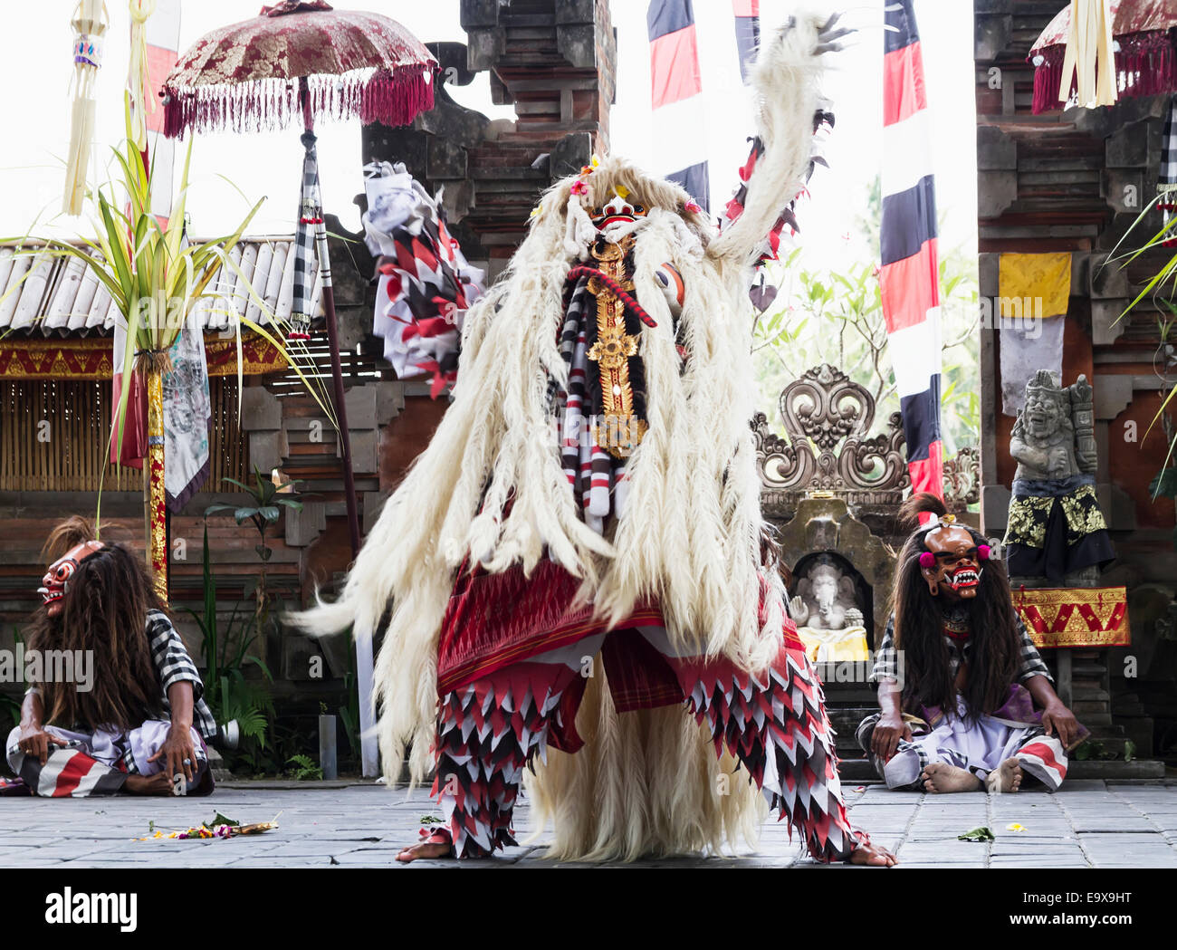 Mythological performance hi-res stock photography and images - Alamy