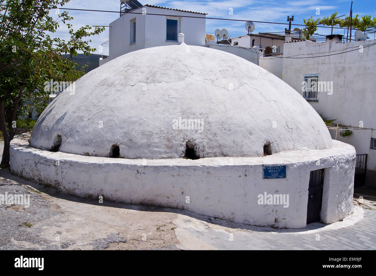 Turkish domestic water cistern, Bodrum, Turkey Stock Photo - Alamy