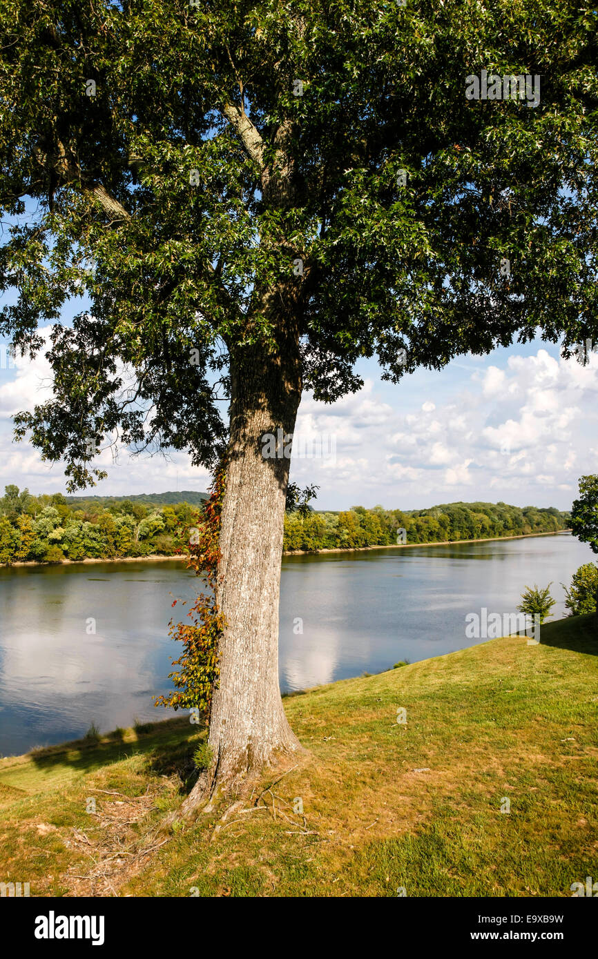 Fort donelson national cemetery hi-res stock photography and images - Alamy