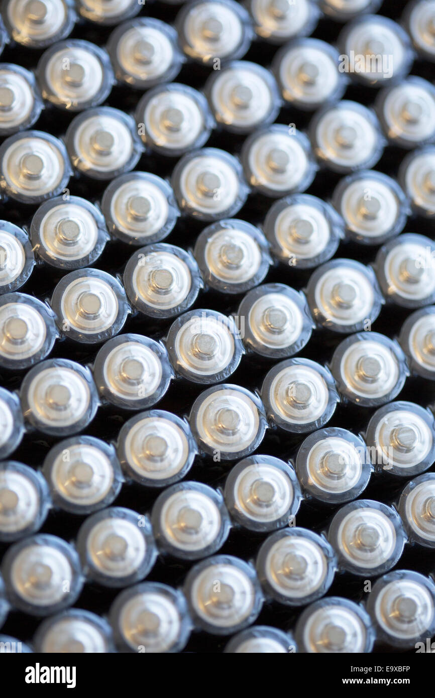 Cylindrical battery pack cell hi-res stock photography and images - Alamy