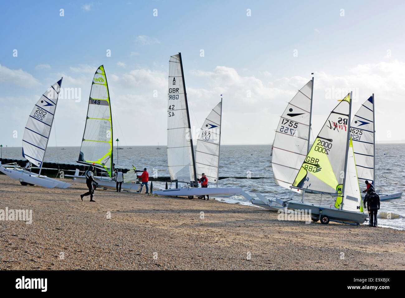 Preparing to launch sailing dinghies into the Thames Estuary from ...