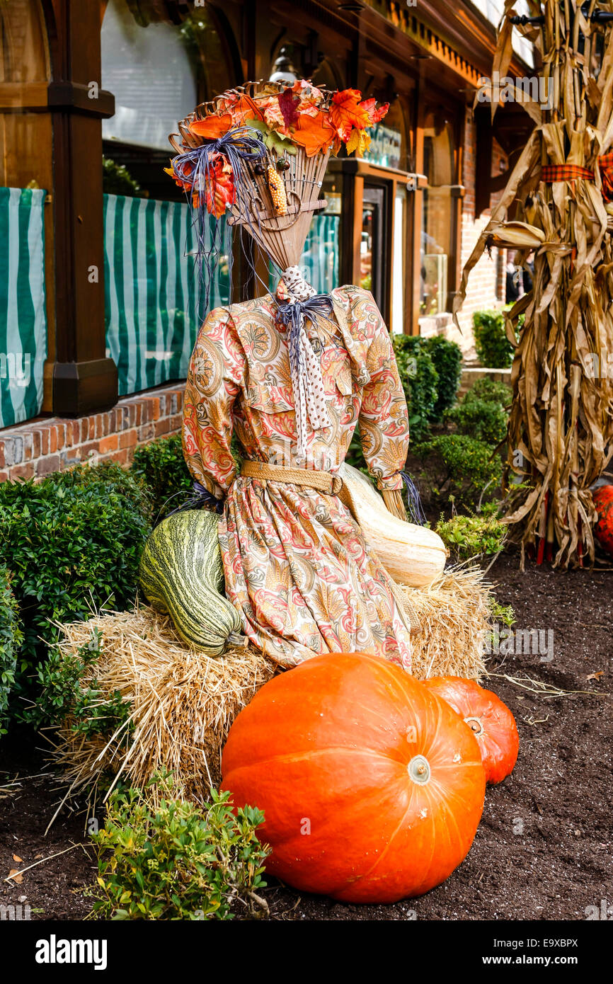 October sees Halloween, Scarecrows, Pumpkins and the Fall in Gatlinburg ...