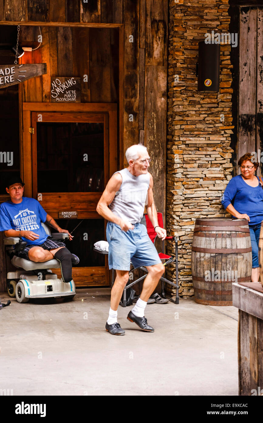 Clogging dance hi-res stock photography and images - Alamy