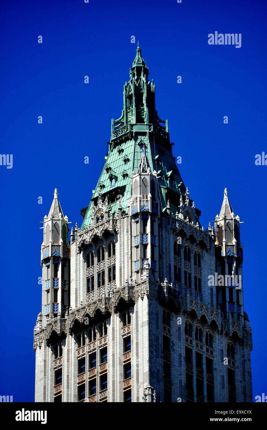 Woolworth building hi-res stock photography and images - Alamy
