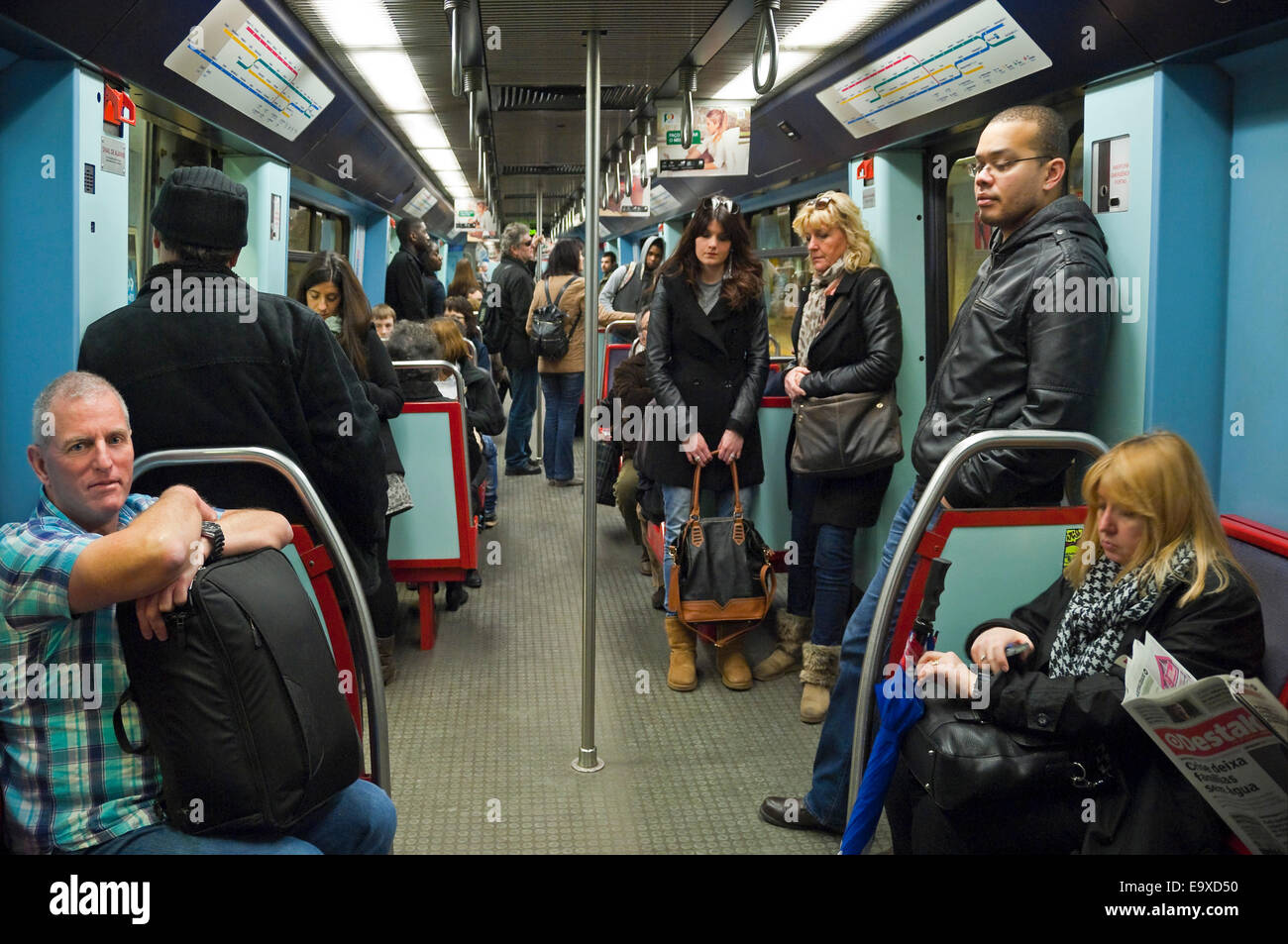 Metro lisboa inside interior hi-res stock photography and images - Alamy