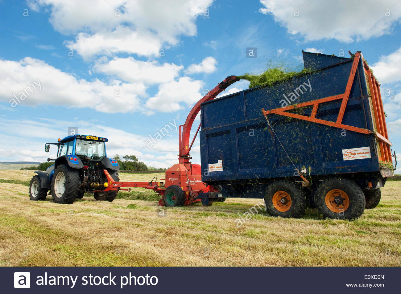 Silage Wagon Stock Photos & Silage Wagon Stock Images - Alamy