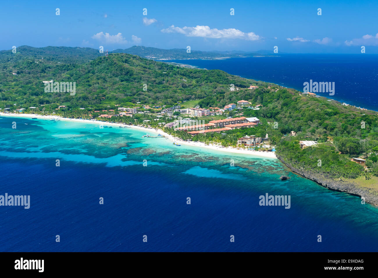 Aerial photo of the island of Roatan, Honduras Stock Photo - Alamy