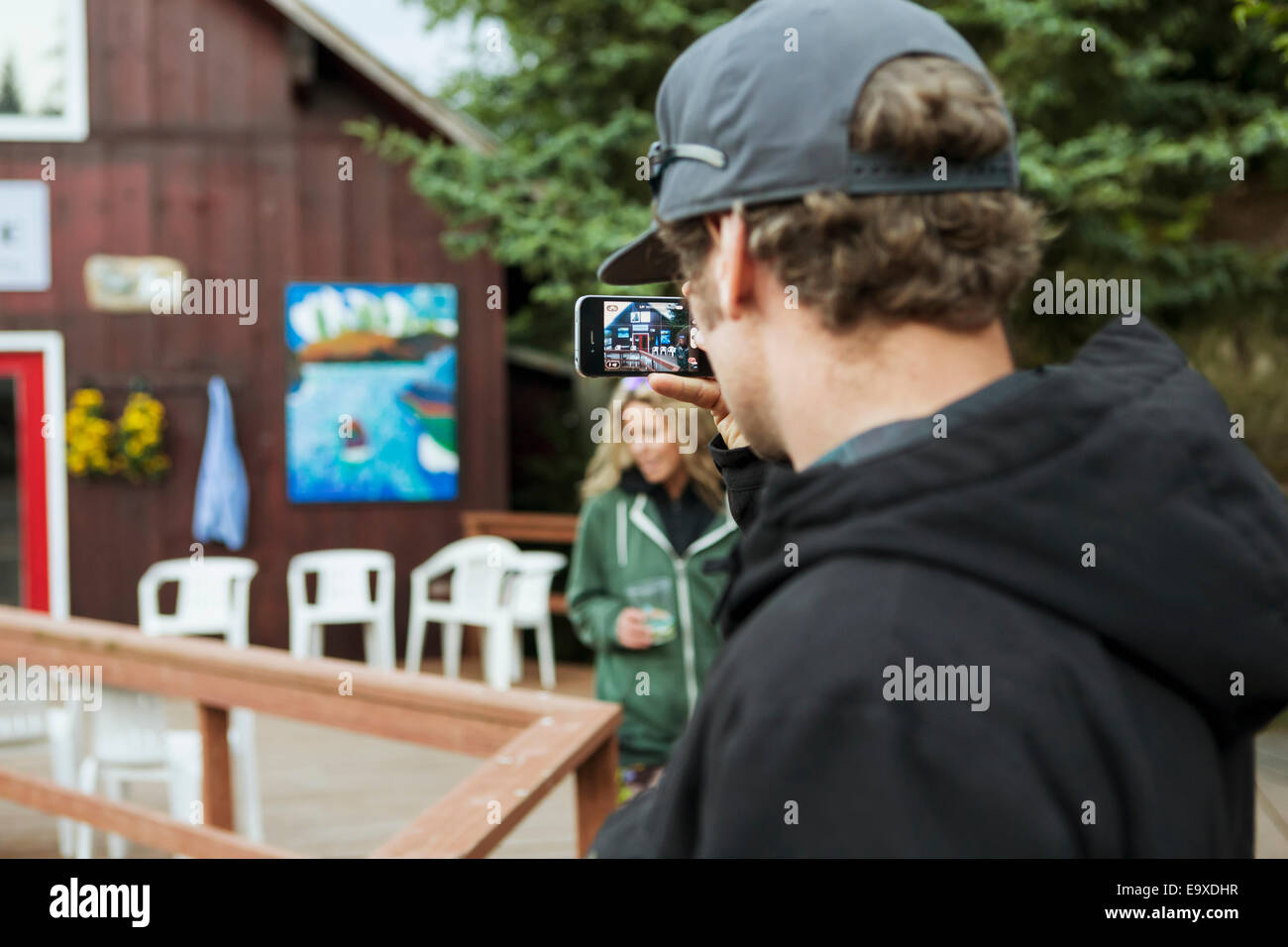 Alaska wireless communication hi-res stock photography and images - Alamy