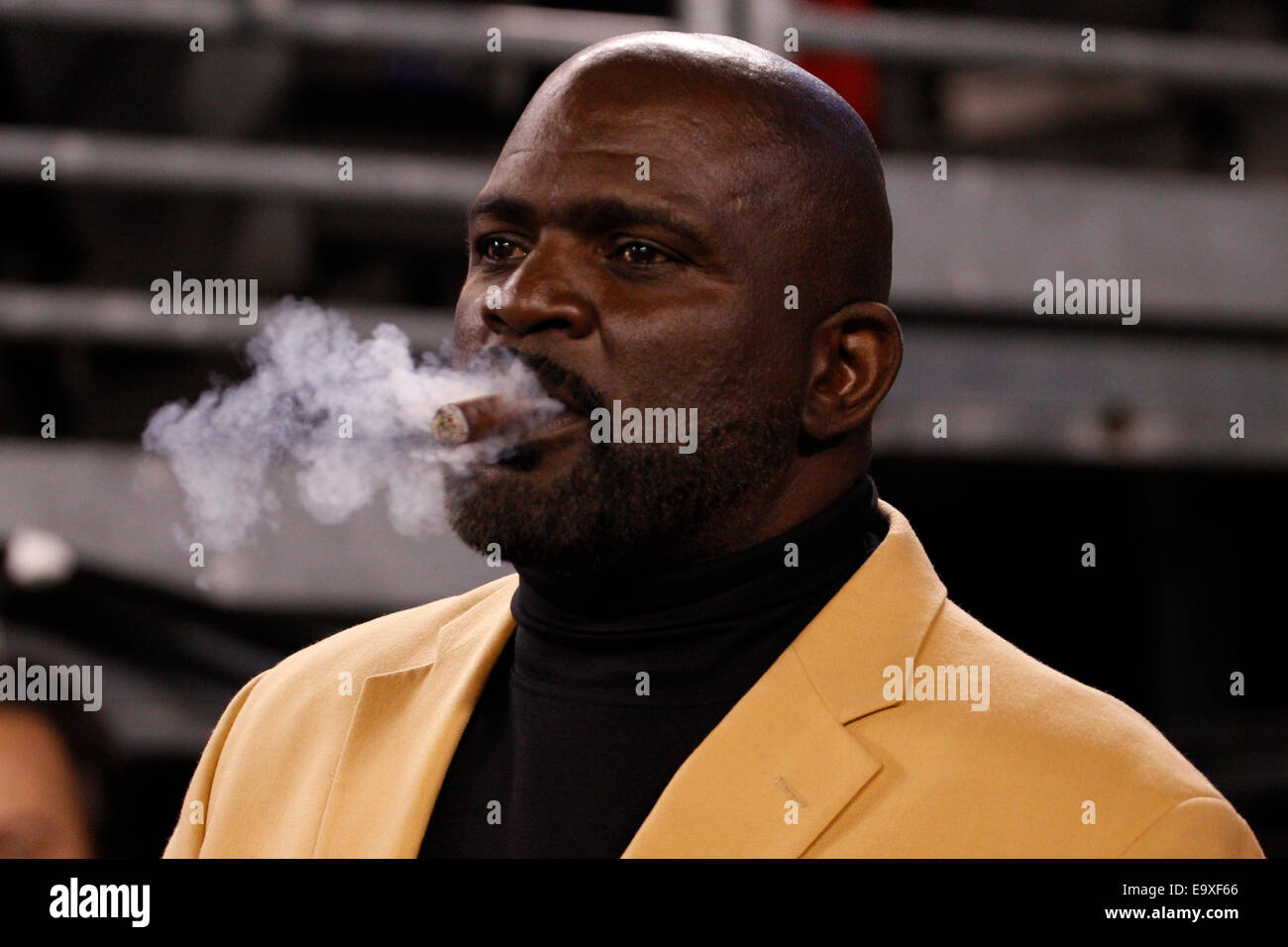 East Rutherford, New Jersey, USA. 3rd Nov, 2014. NFL Hall of Famer ...