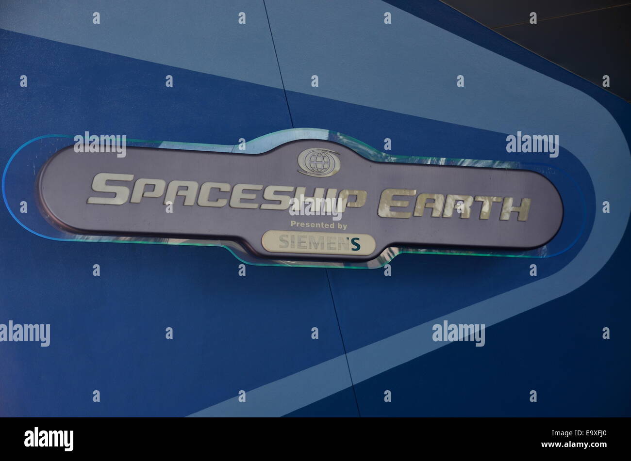 Spaceship Earth Ride at Epcot Centre, Walt Disney World, Orlando ...