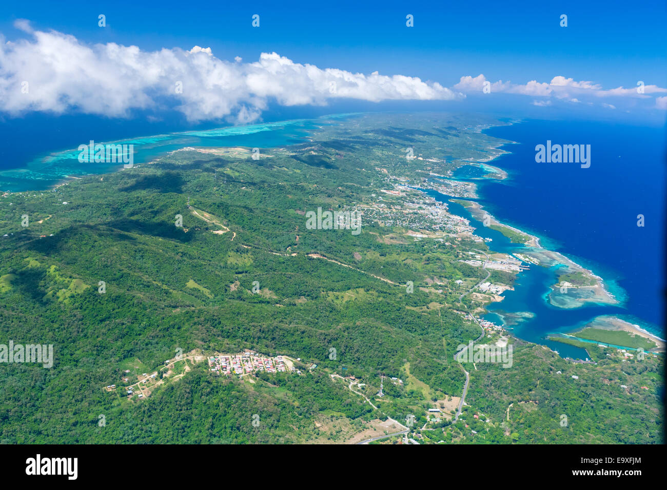 Aerial photo of the island of Roatan, Honduras Stock Photo - Alamy