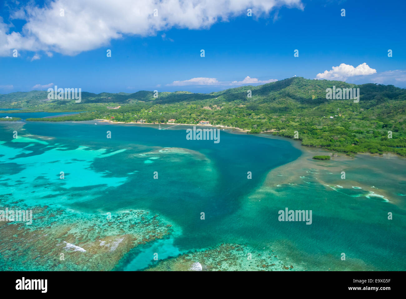 Aerial photo of the island of Roatan, Honduras Stock Photo - Alamy