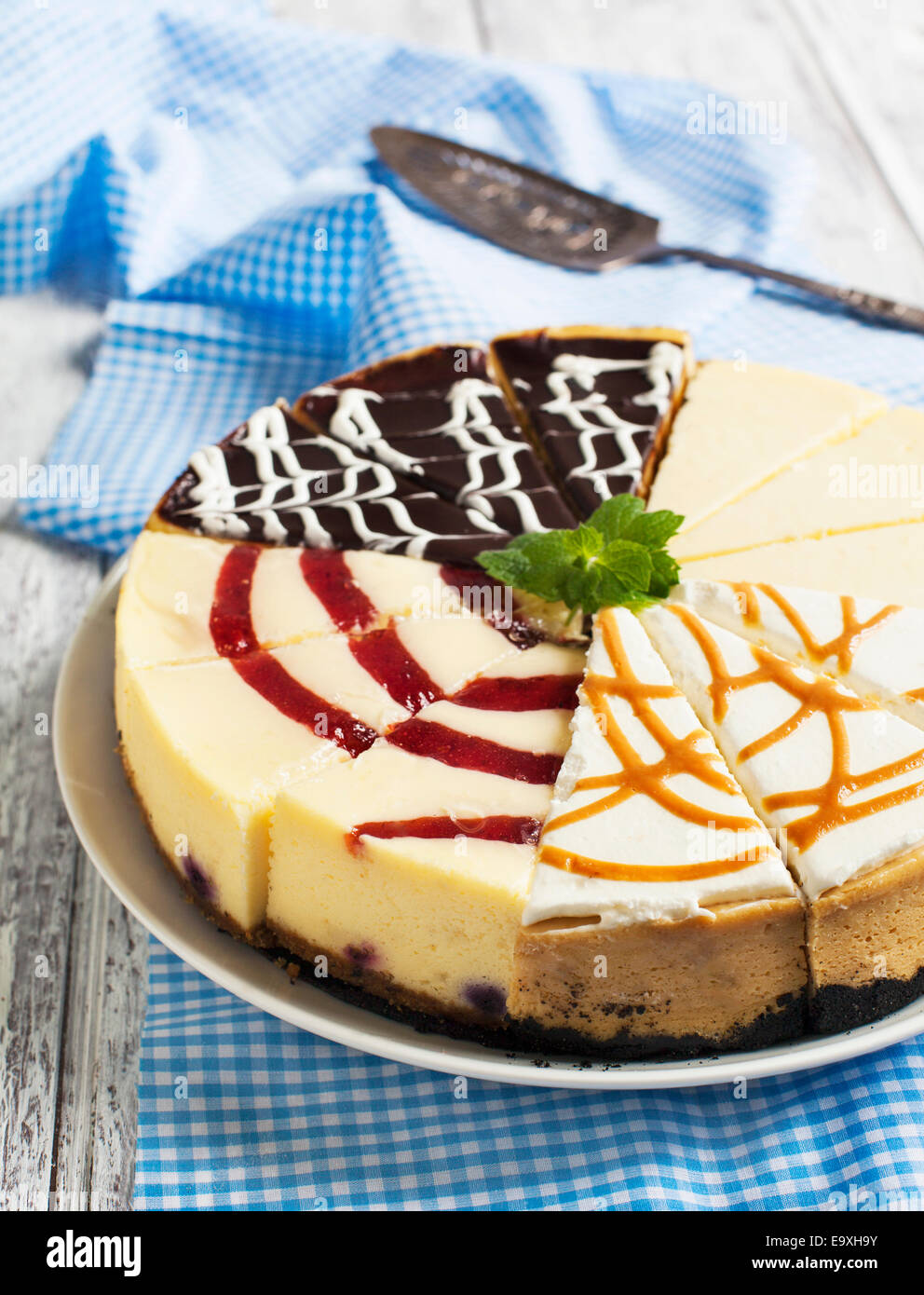 Different slices of cheesecake Stock Photo - Alamy