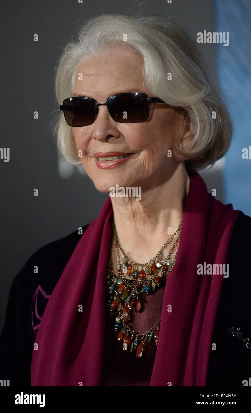 Ellen Burstyn Interstellar