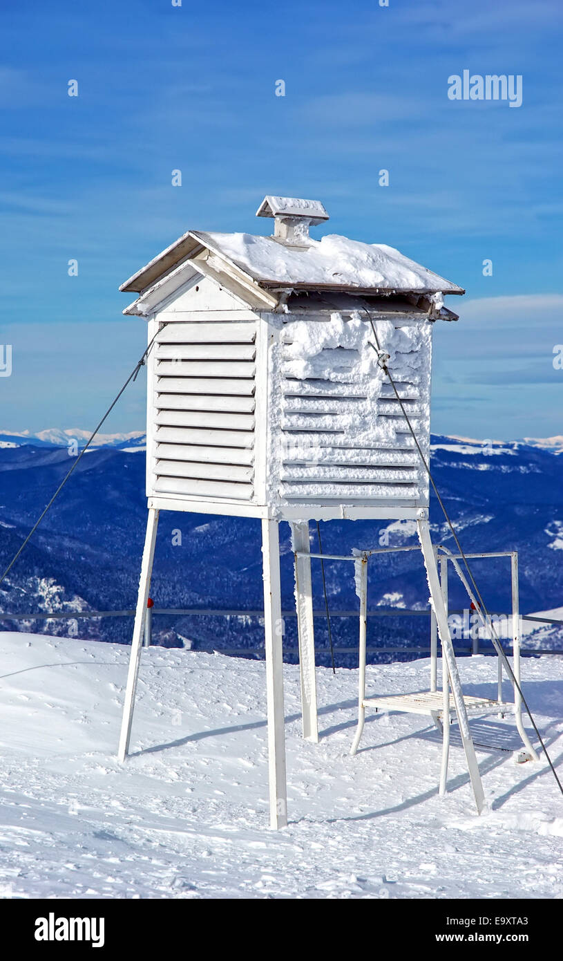 Meteorological station, frozen thermometer in winter Stock Photo - Alamy