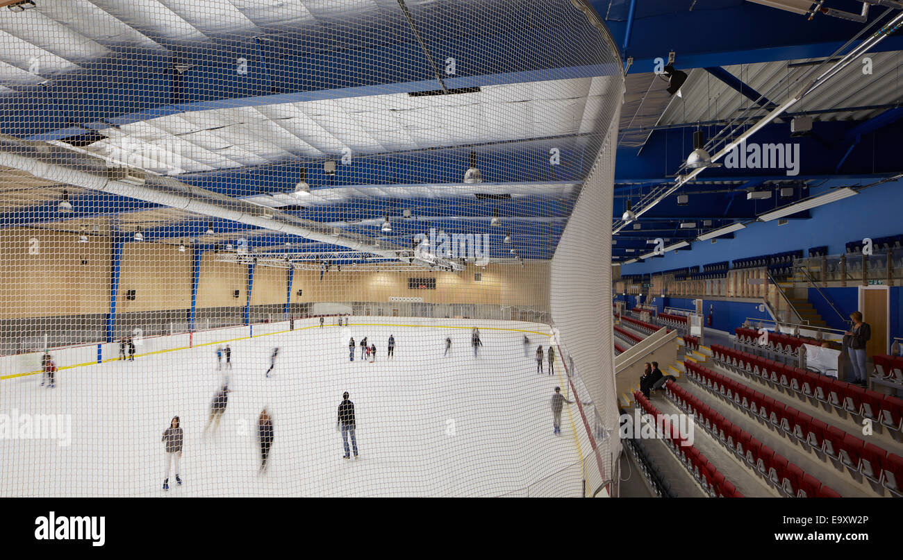 Streatham ice and leisure centre hi-res stock photography and images ...