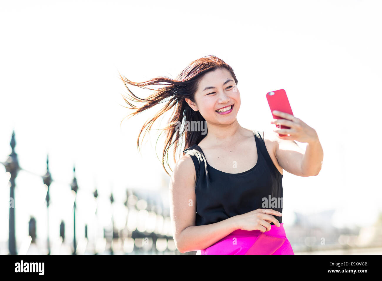 Pretty girl taking selfie hi-res stock photography and images - Alamy