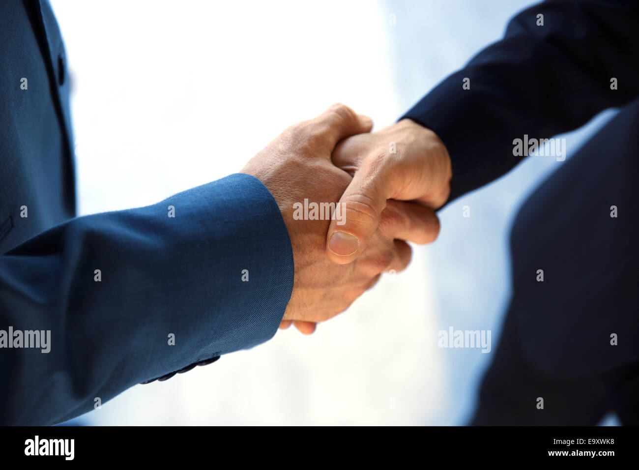 Closeup hand shake man woman hi-res stock photography and images - Alamy