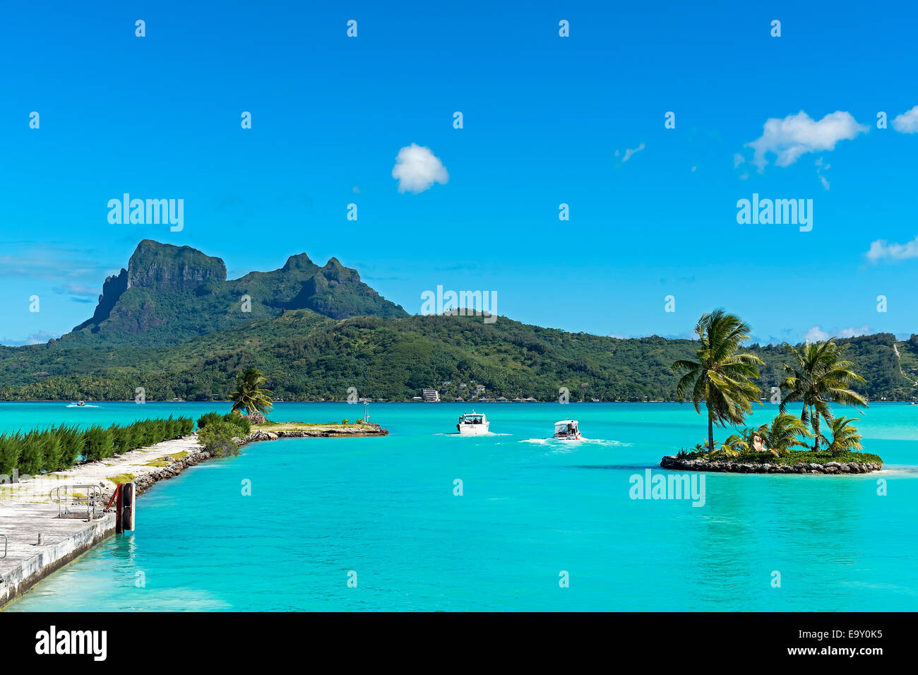 Mount otemanu bora bora hi-res stock photography and images - Alamy