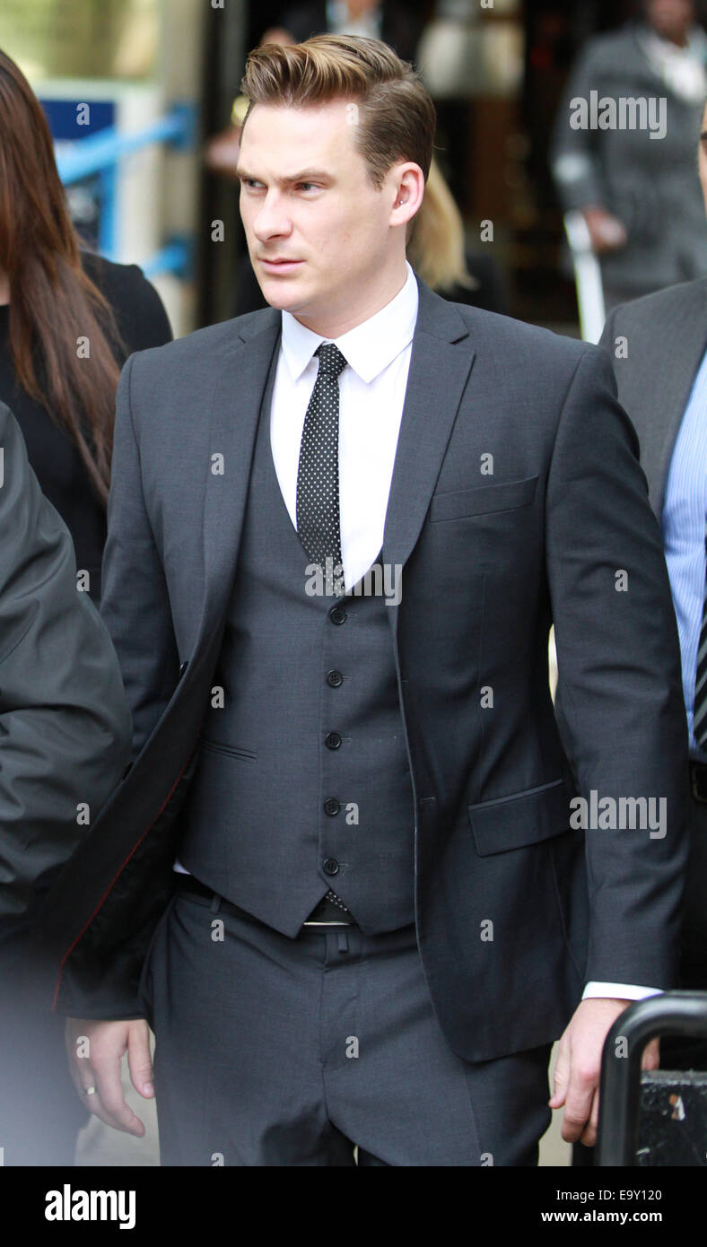 Lee Ryan leaves Ealing Magistrates Court after pleading guilty ...