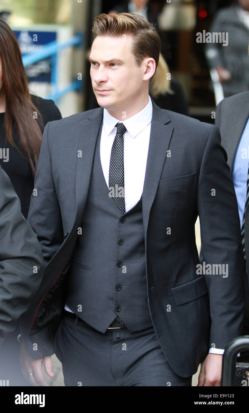 Lee Ryan leaves Ealing Magistrates Court after pleading guilty ...