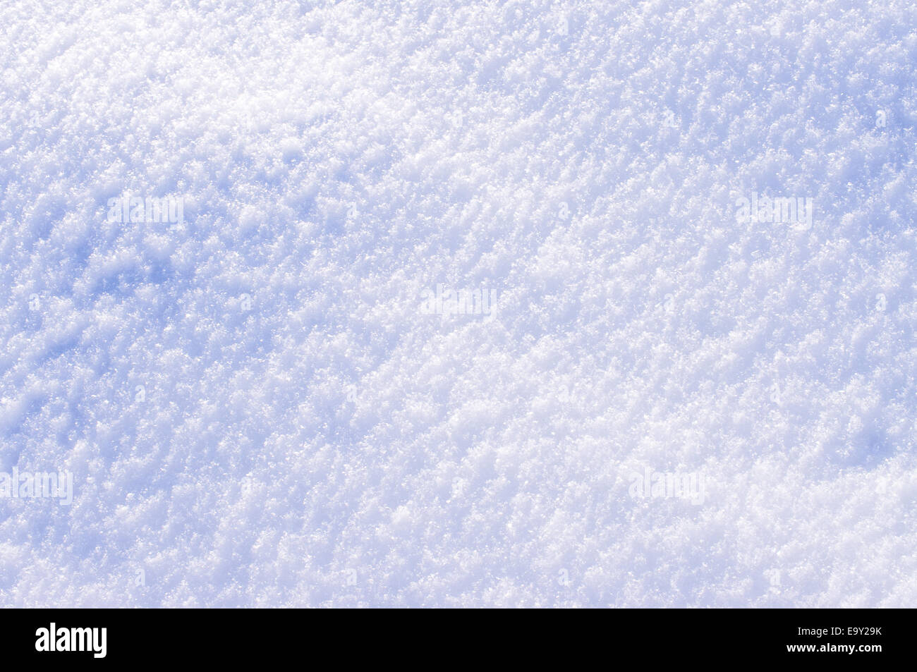 Real snow hi-res stock photography and images - Alamy