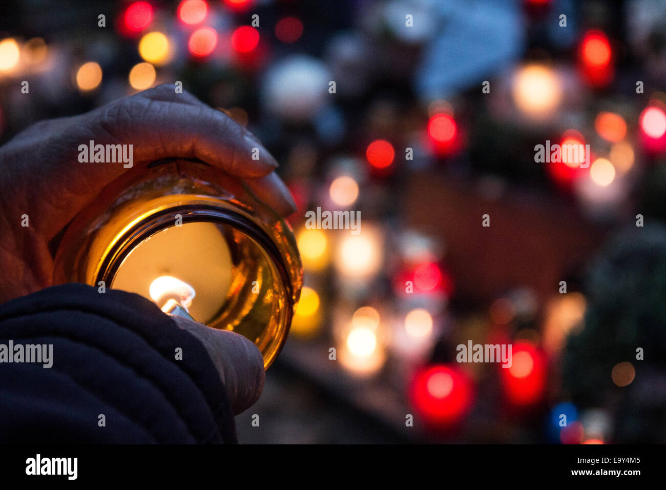 Candle lighting ceremony cemetery hi-res stock photography and images ...