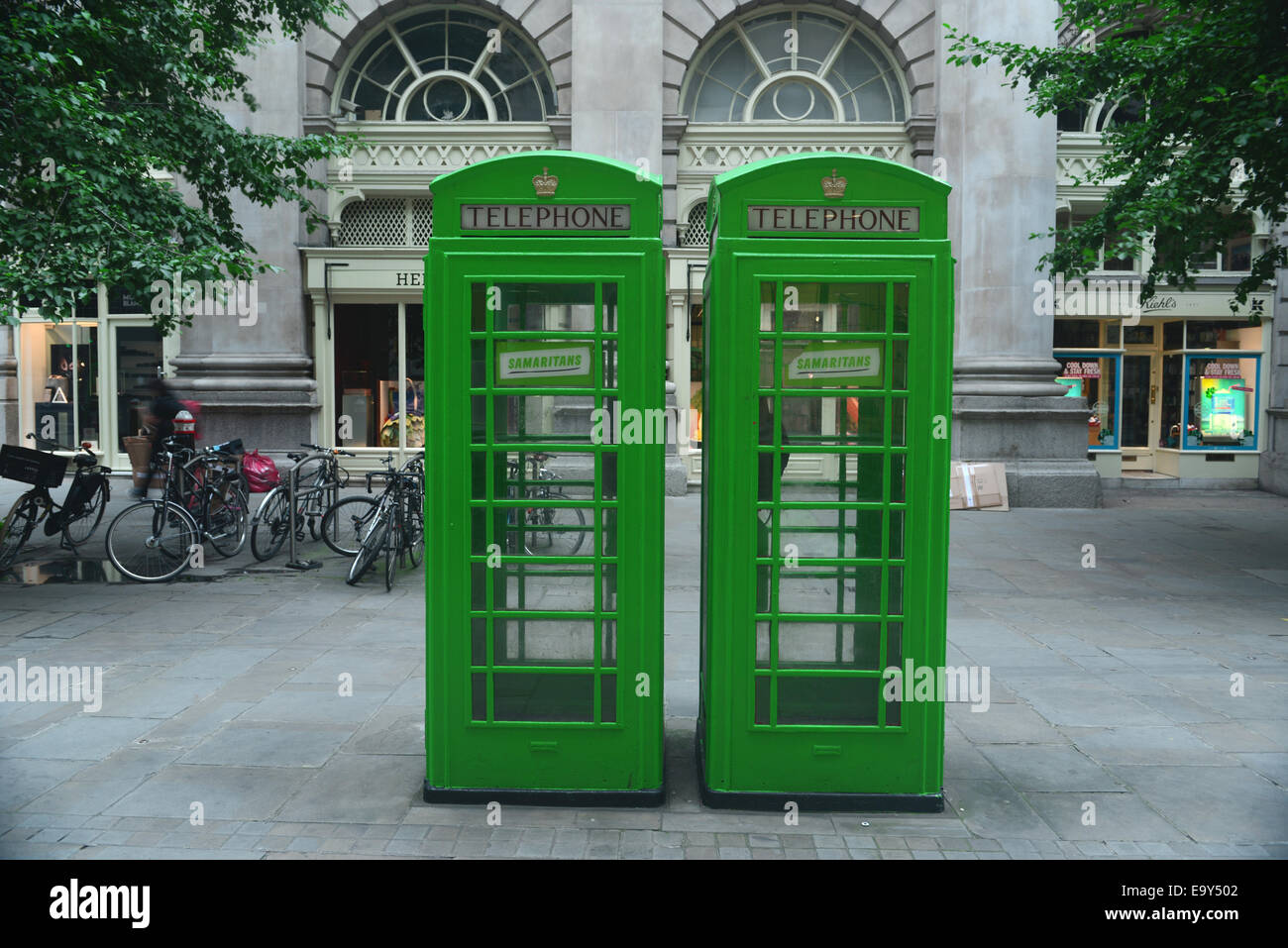 Green Phone Booth High Resolution Stock Photography and Images - Alamy